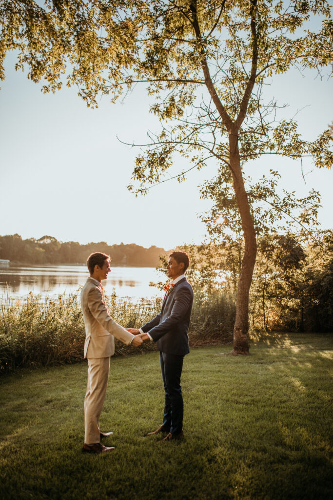 LGBTQ+ Photoshoot & Posing Guide for Photographers | Wildly Connected ...